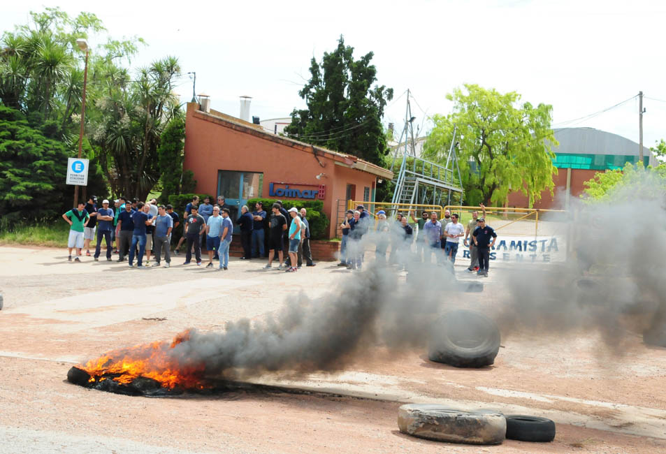 Los trabajadores de Loimar comenzaron con la medida de fuerza