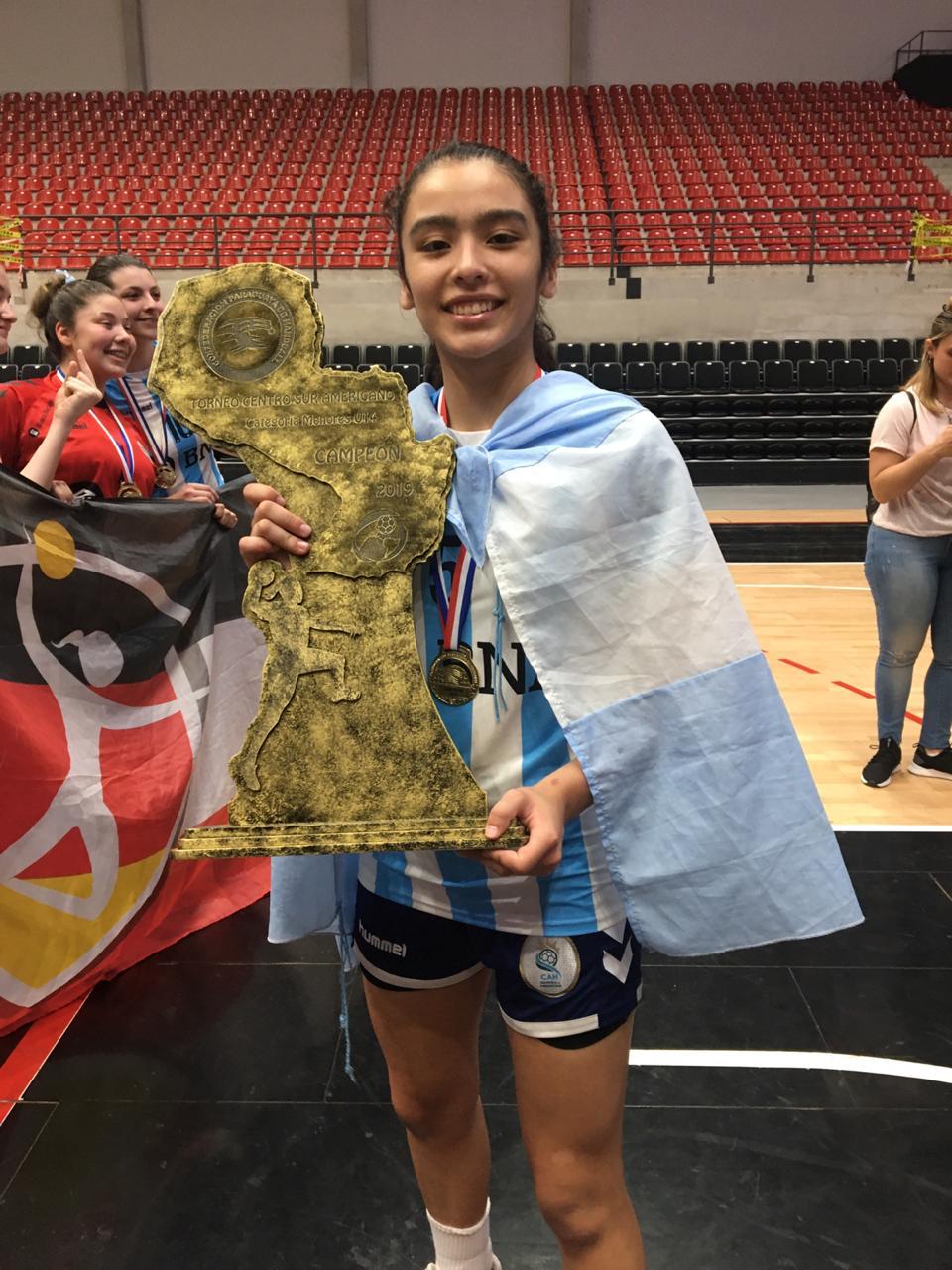 Recalde, figura en la coronación argentina