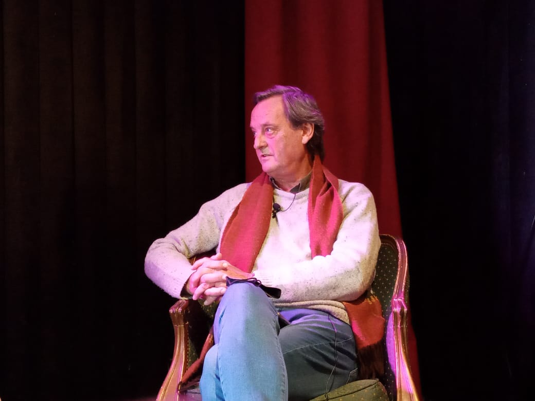 "Yo no me voy a postular como intendente y voy a acompañar a Lunghi ...