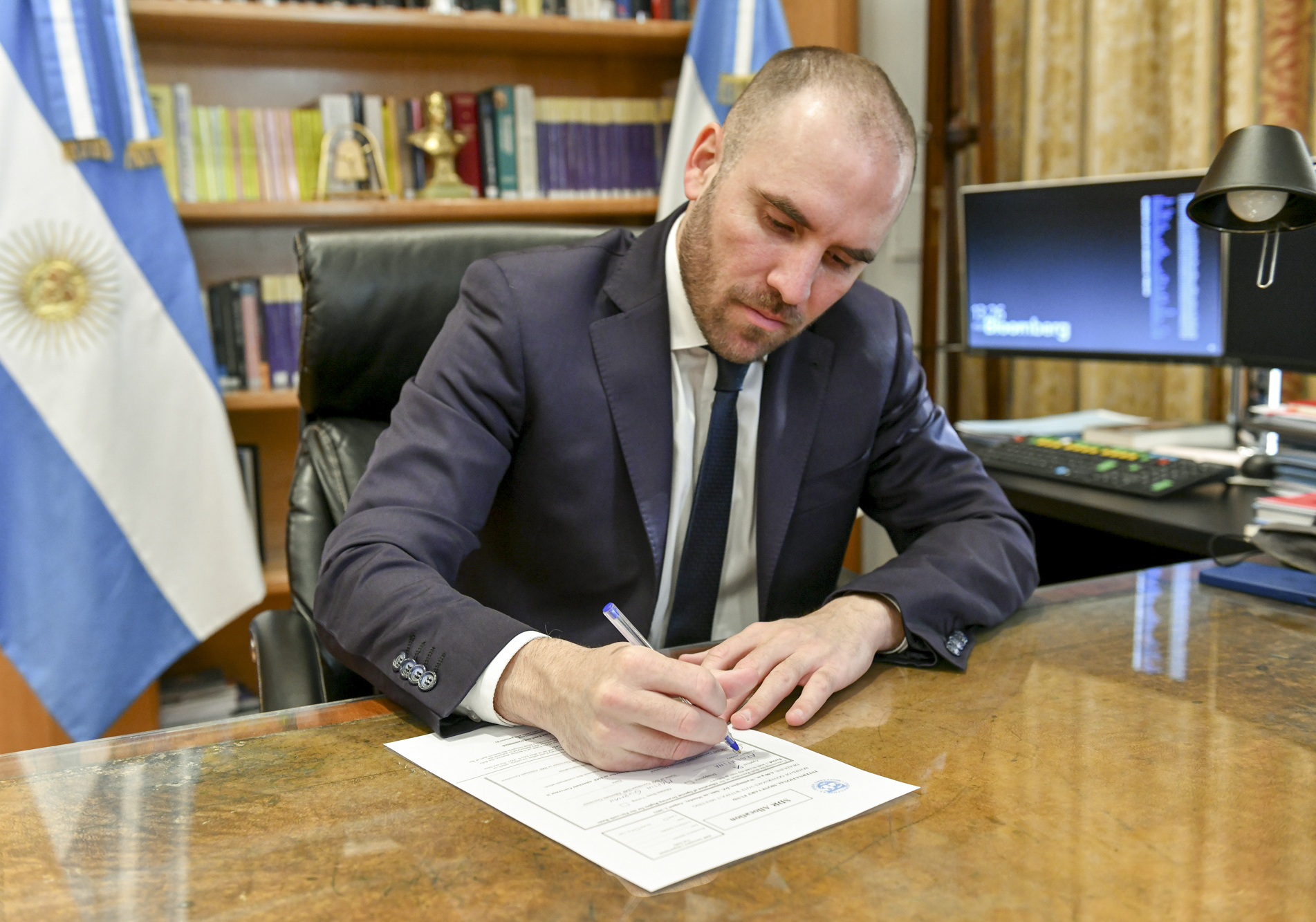 Para Martín Guzmán, el acuerdo con el FMI “debe ser bueno en lugar de ...