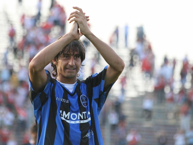 Álvarez Castillo, un delantero completo que supo codearse con los ...