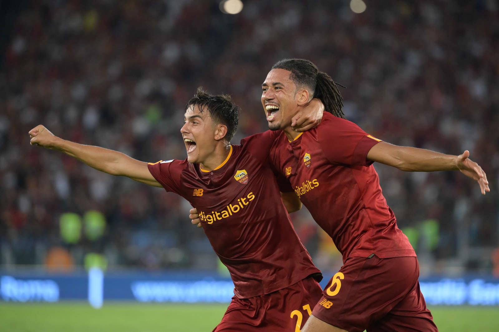 Roma, con Dybala, venció a Cremonese y mantuvo la punta