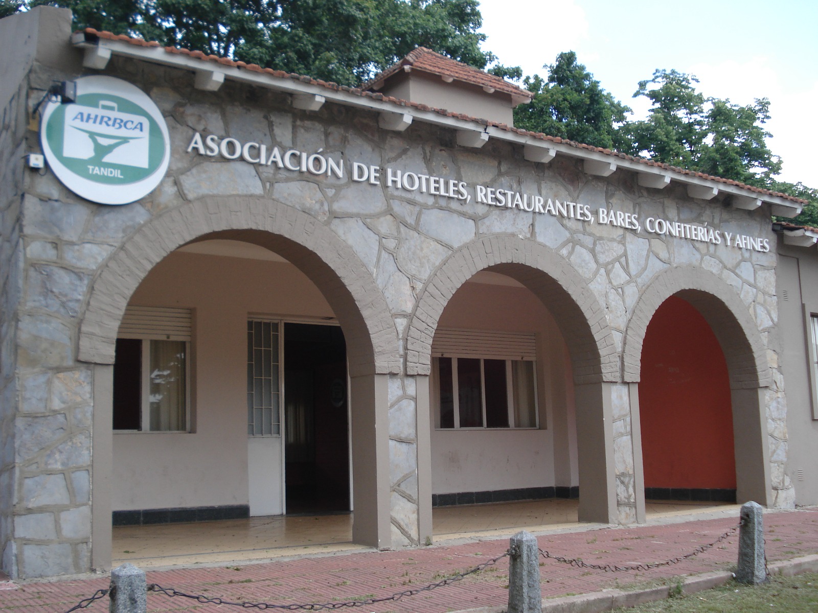 Con más de cien socios, la historia de la entidad que fomenta el turismo de Tandil