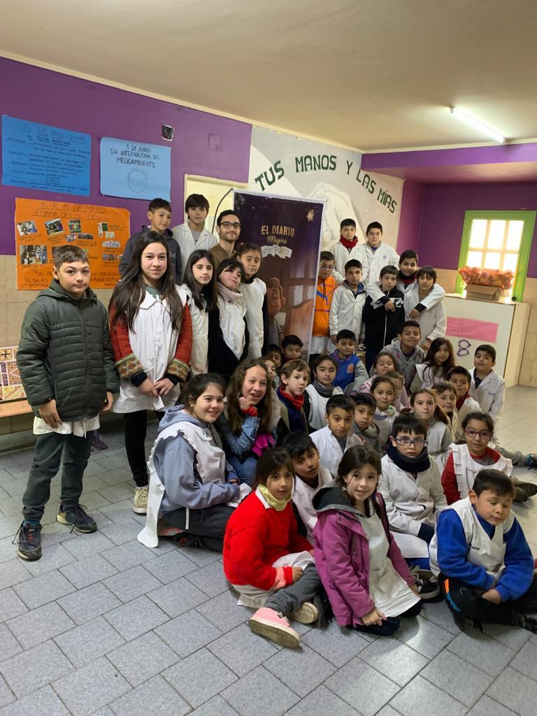 Alumnos de la escuela rural N°6 recibieron la visita de ilustrador ...