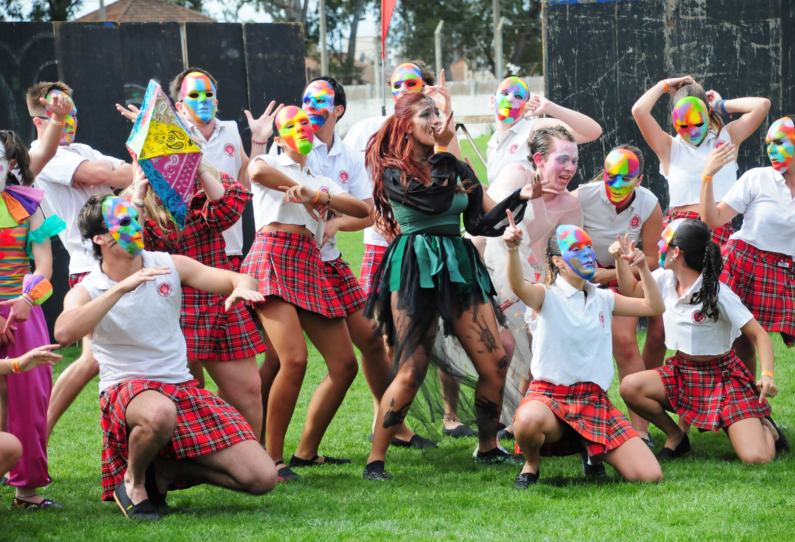 Tandil disfrutó la gran fiesta de la Farándula Tandil disfrutó la gran fiesta de la Farándula