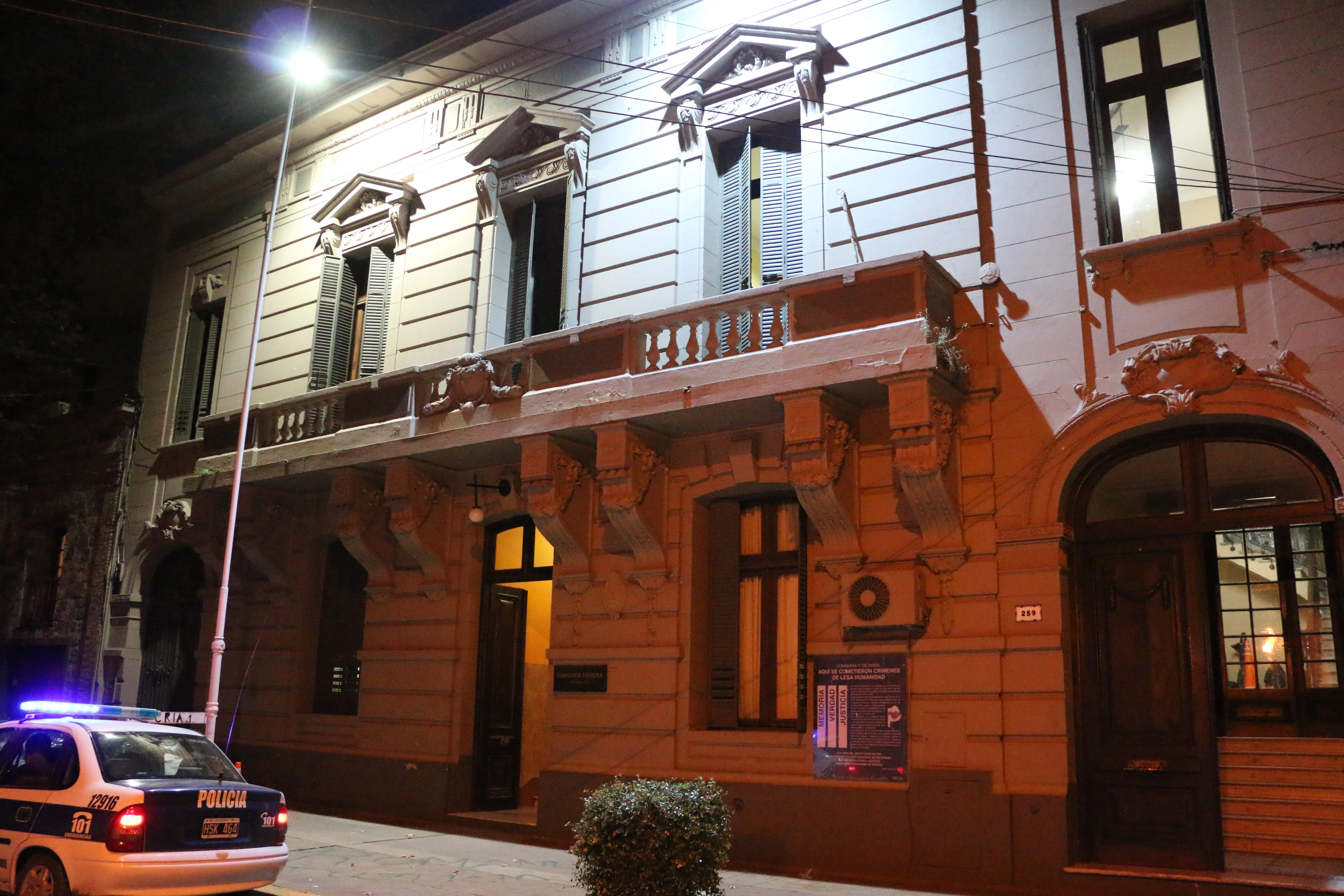 Tres Detenidos Por Robo En La Vía Publica 8023