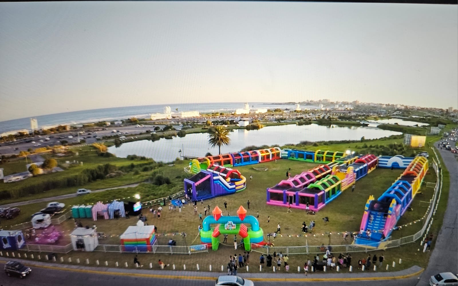 Para Semana Santa vuelve Super Jump, el laberinto inflable para grandes ...