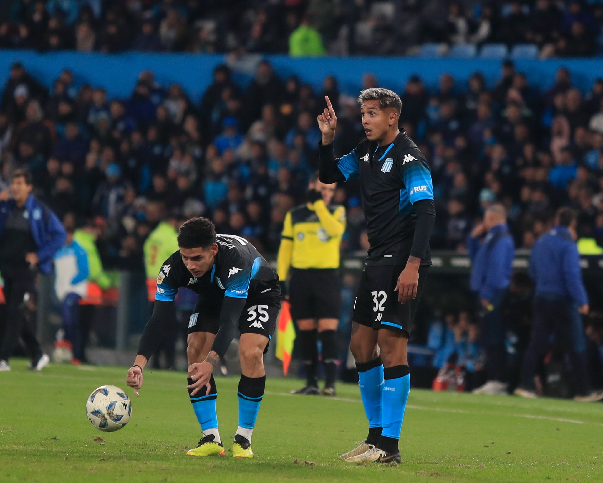 En Chile, Racing pone la mira en otro de sus objetivos