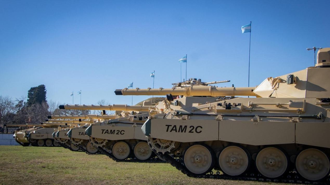 La Primera Brigada Blindada recibió sus primeros tanques modernizados ...