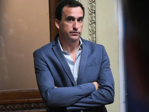 Quién es Javier Lanari, el periodista que Milei podría convertir en su ...
