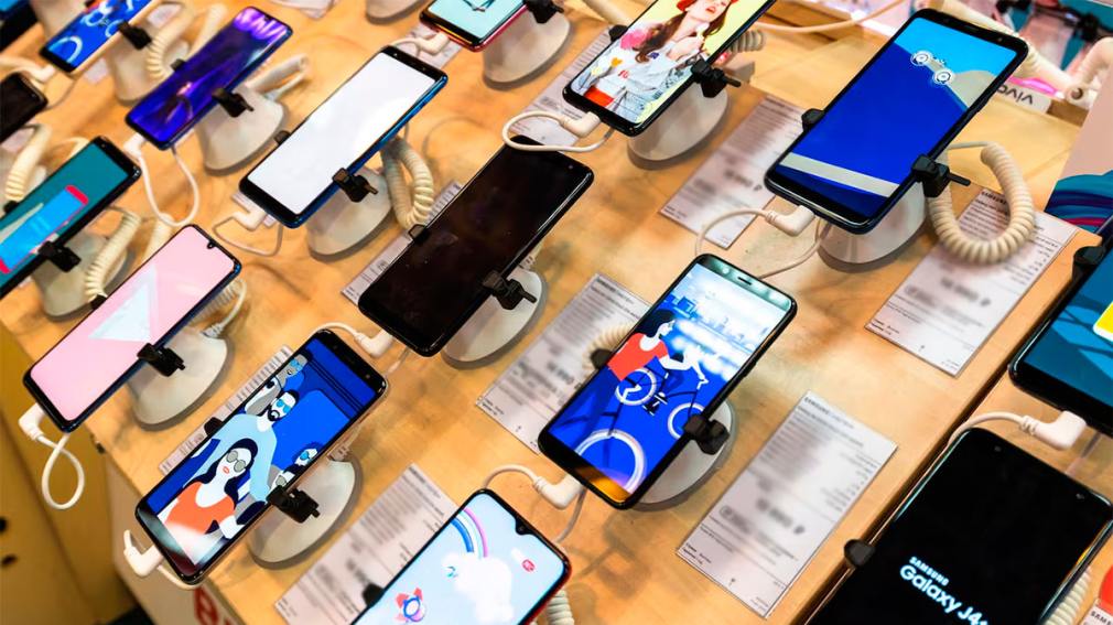 El Gobierno eliminará los aranceles a los celulares importados desde ...