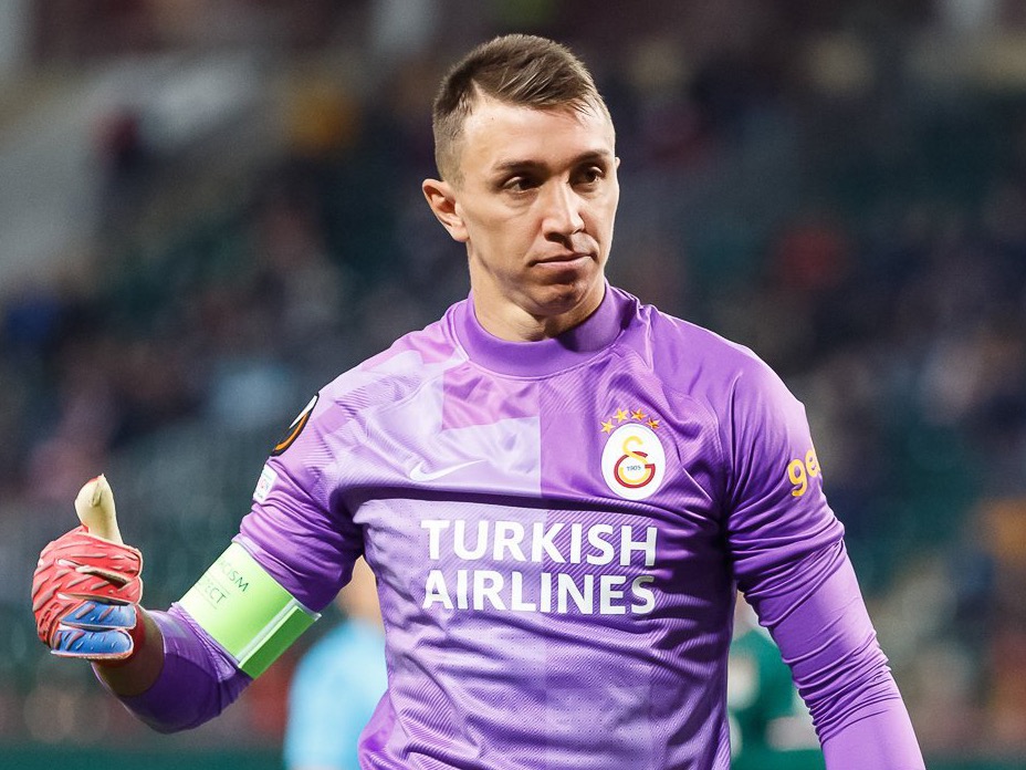 Fernando Muslera, a un paso de sumarse a Estudiantes de La Plata