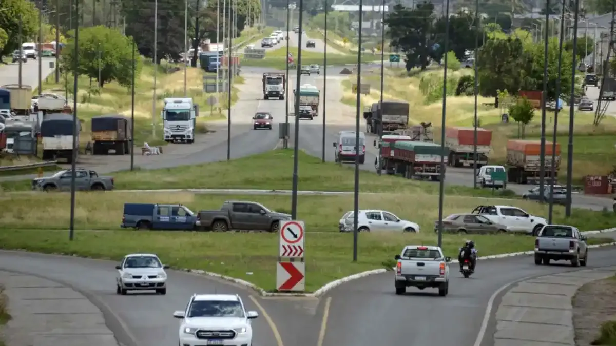 Ruta 226: Vialidad incluyó la semaforización para el tramo urbano