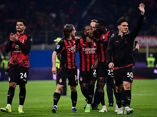 Milan se llevó el clásico