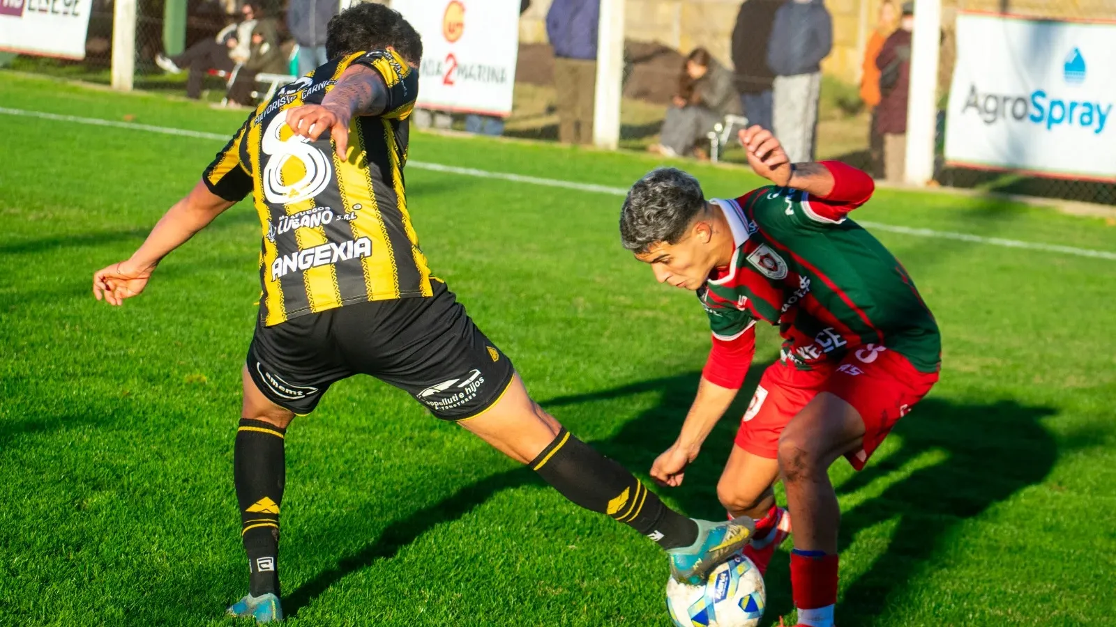 Santamarina conservó el orden, supo aguantar y se trajo un valioso ...